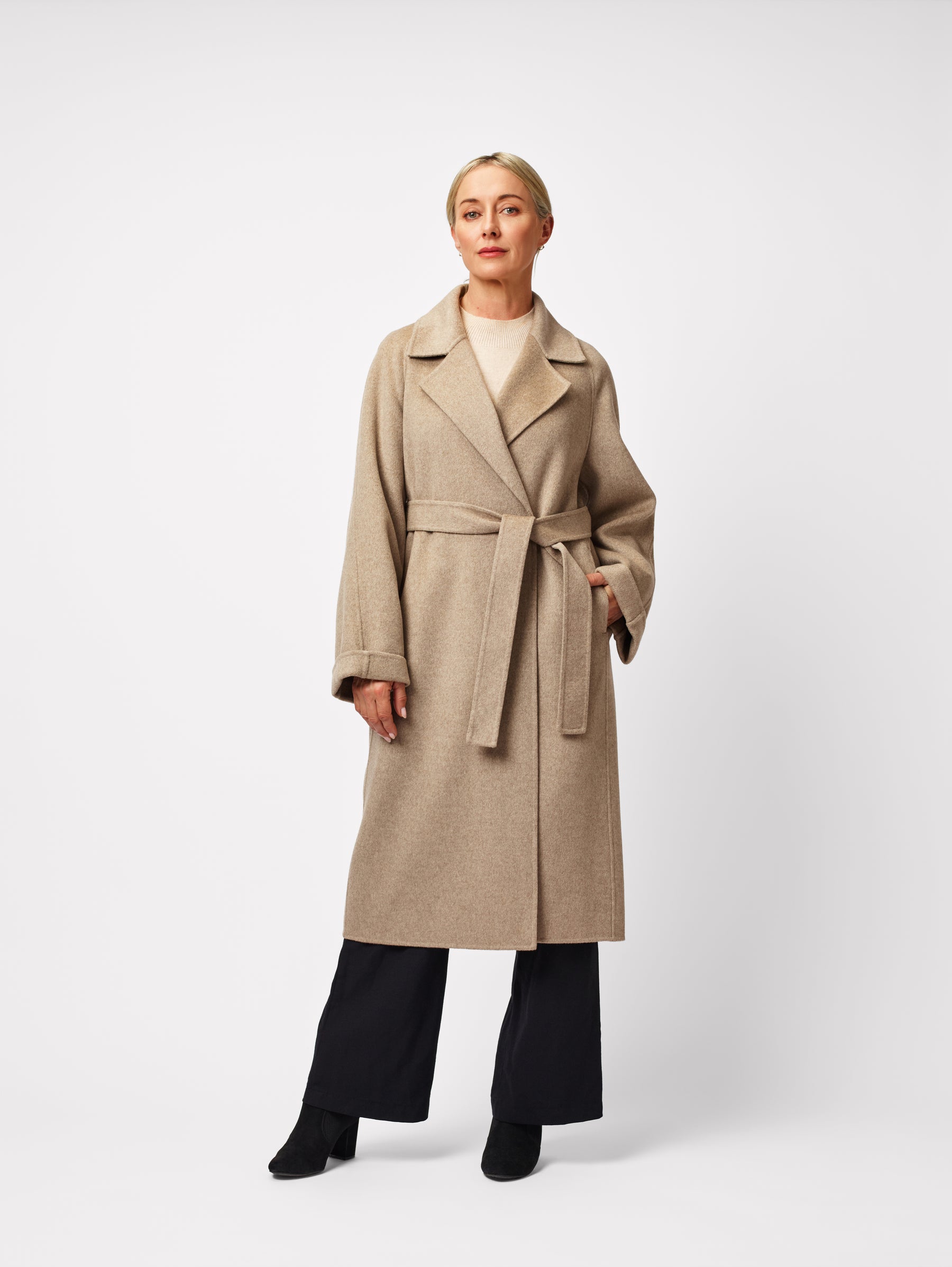 Z&Y Clothing Studio -- Australia Wool Coat Top Seller
